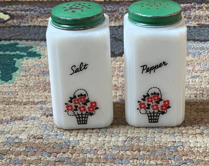Tipp USA Milk Glass Salt and Pepper Shakers Green Metal Lids Cottahe ...