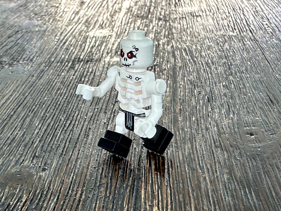 LEGO Ninjago the Golden Weapons Bonezai, Minifigure, LEGO Minifig ...