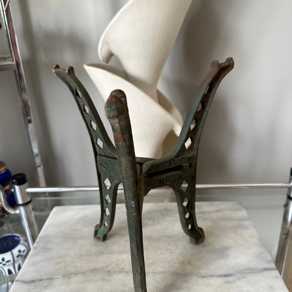 Cast Iron Stand - Etsy