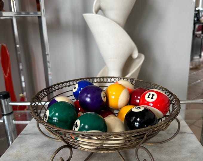 Vintage Complete Set of 16 Billiards Pool Table Balls in Vintage Wire ...
