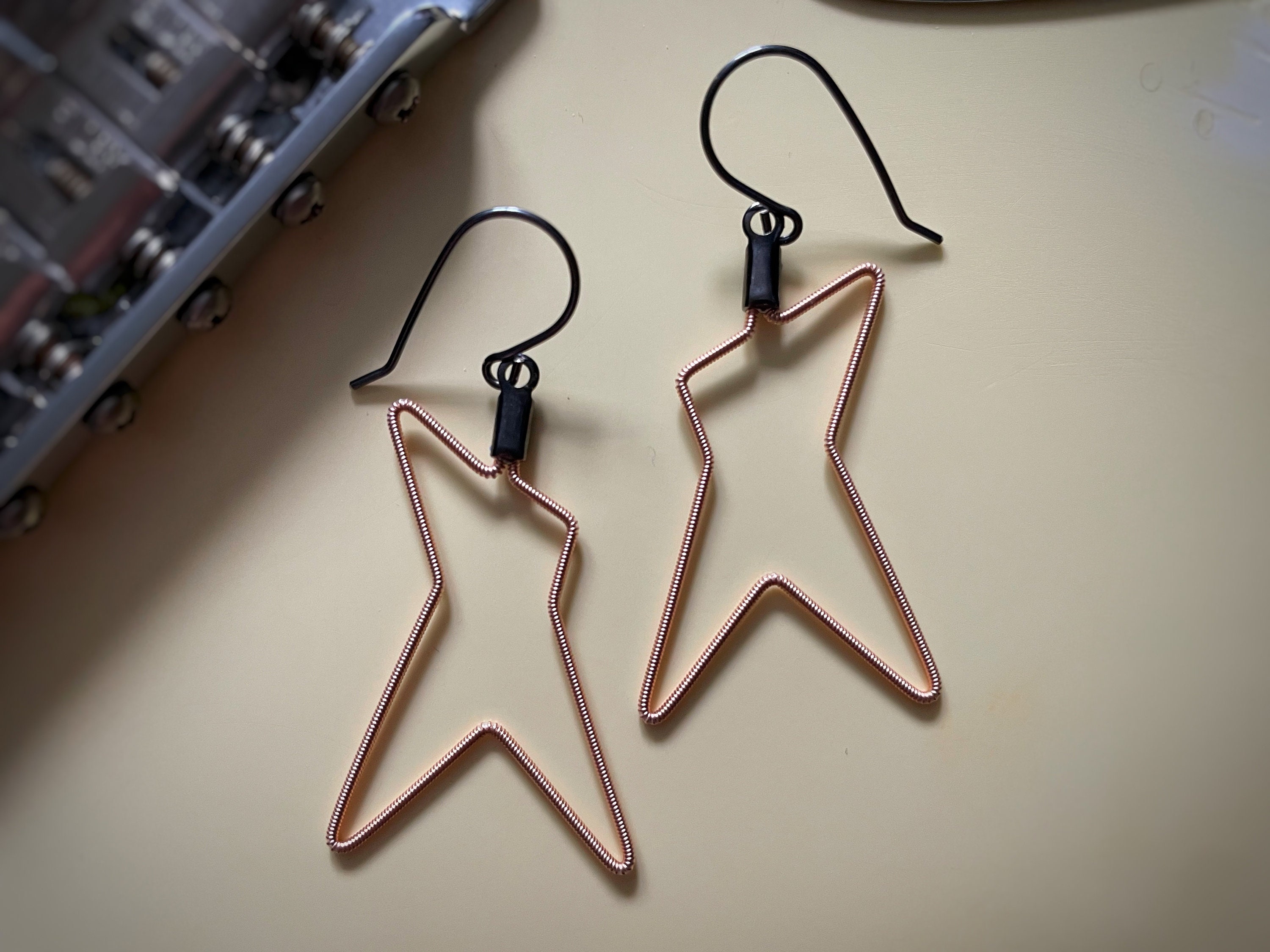 Guitar Shaped Guitar String Earrings - Etsy