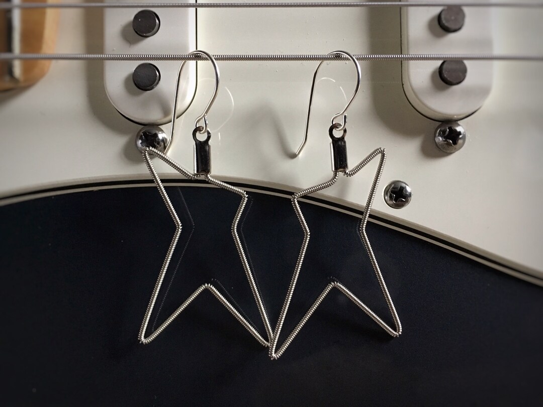 Guitar Shaped Guitar String Earrings - Etsy