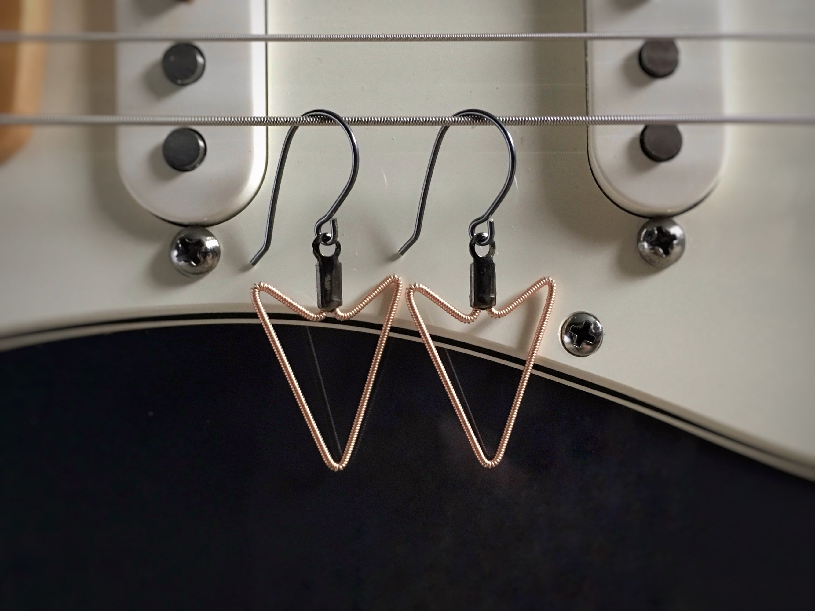 Arrow Guitar String Earrings - Etsy