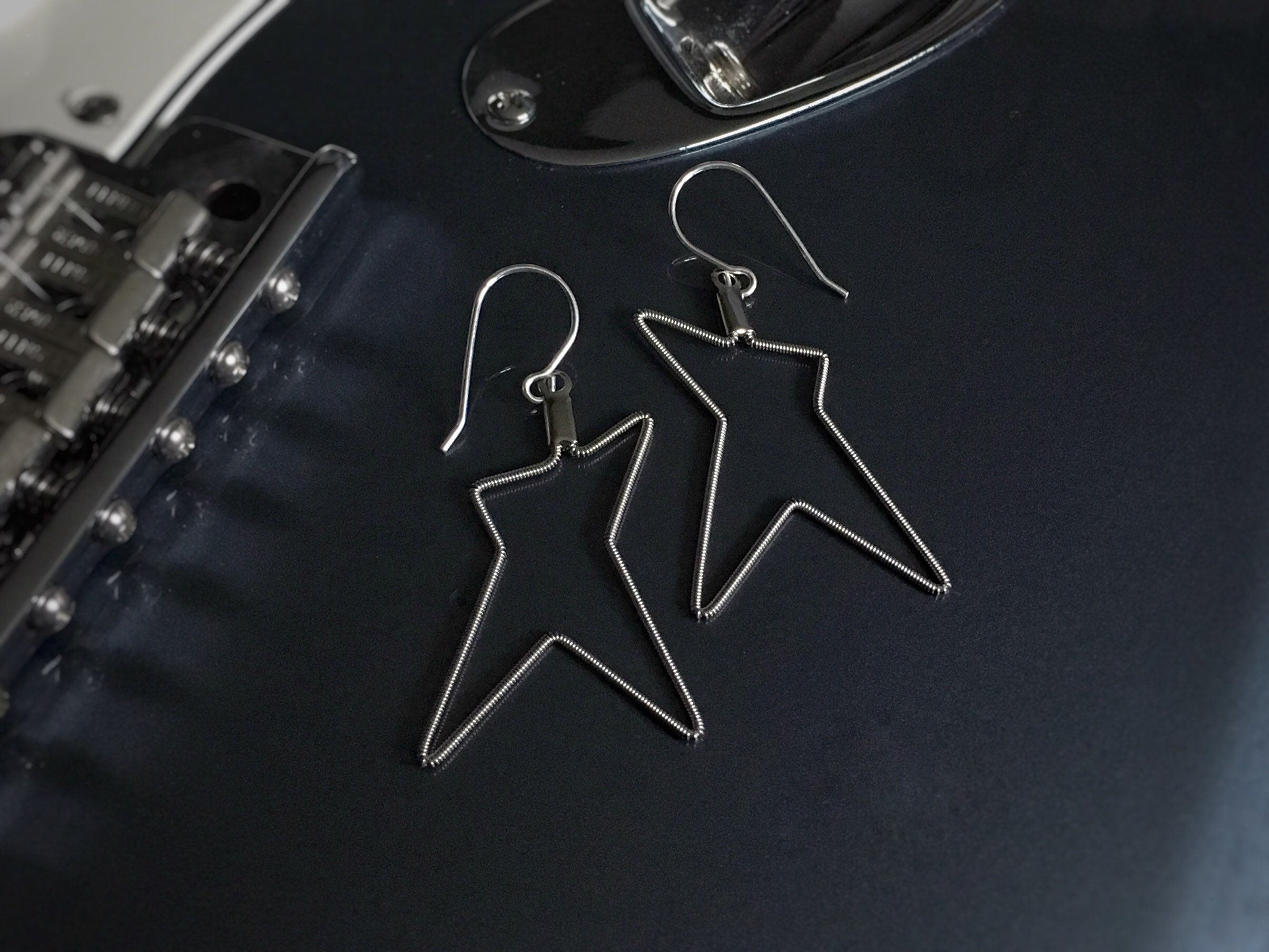 Guitar Shaped Guitar String Earrings - Etsy
