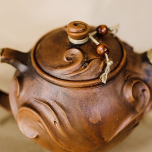Handmade Ceramic Teapot, Lid With Lock - Etsy Canada