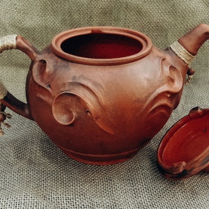 Handmade Ceramic Teapot, Lid With Lock - Etsy Canada