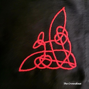 Scrollwork Celtic Crow Altar Cloth * Morrigan - Etsy