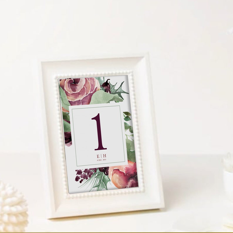 Printable Christmas Wedding Table Number Holly Berries - Etsy