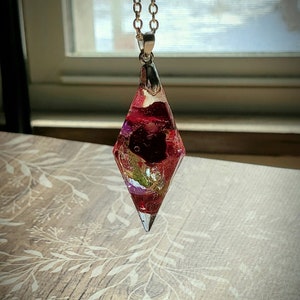 Resin Pendulum Pendants, Resin Jewelry, Crystal Necklace, Handmade ...