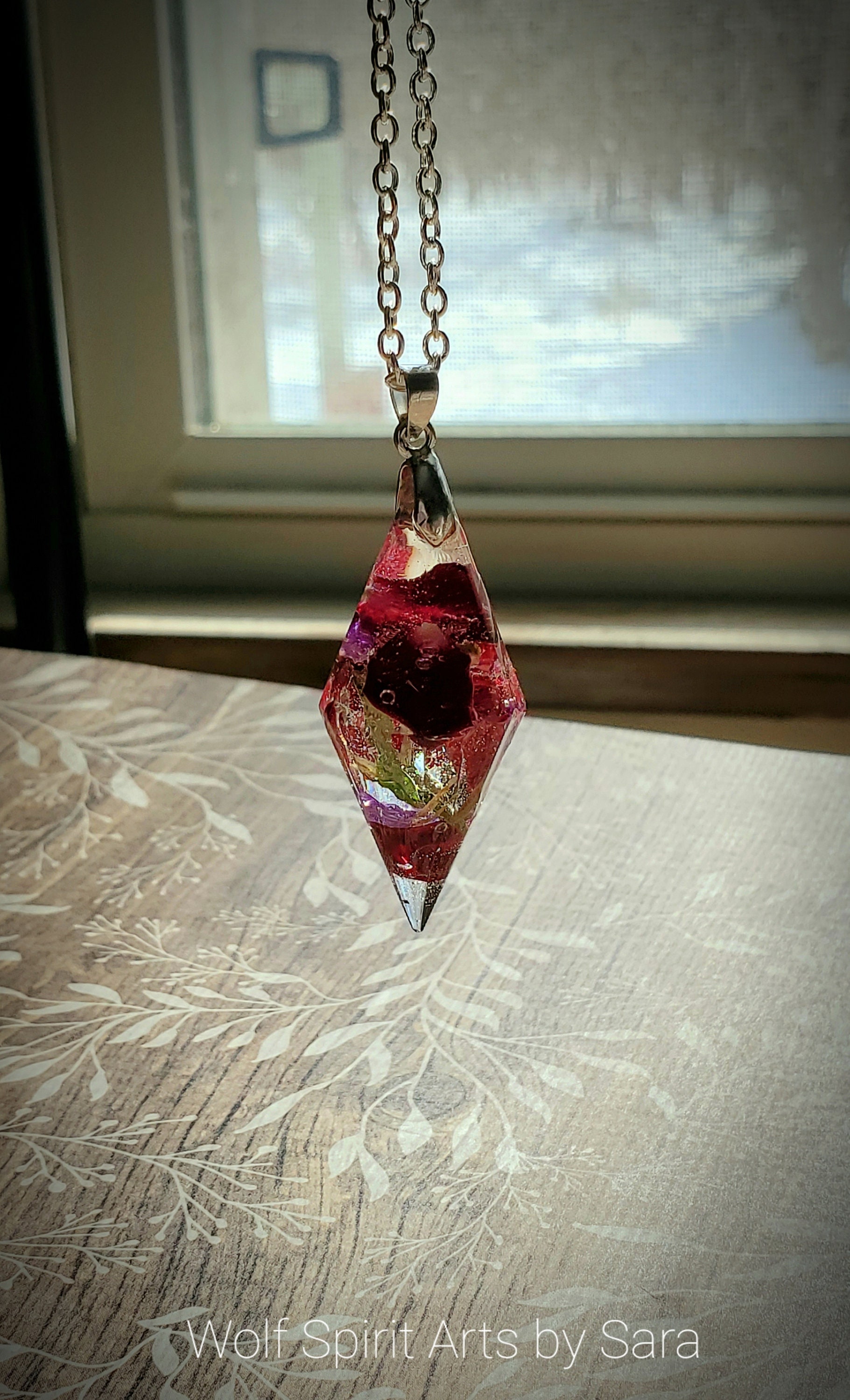 Resin Pendulum Pendants, Resin Jewelry, Crystal Necklace, Handmade ...