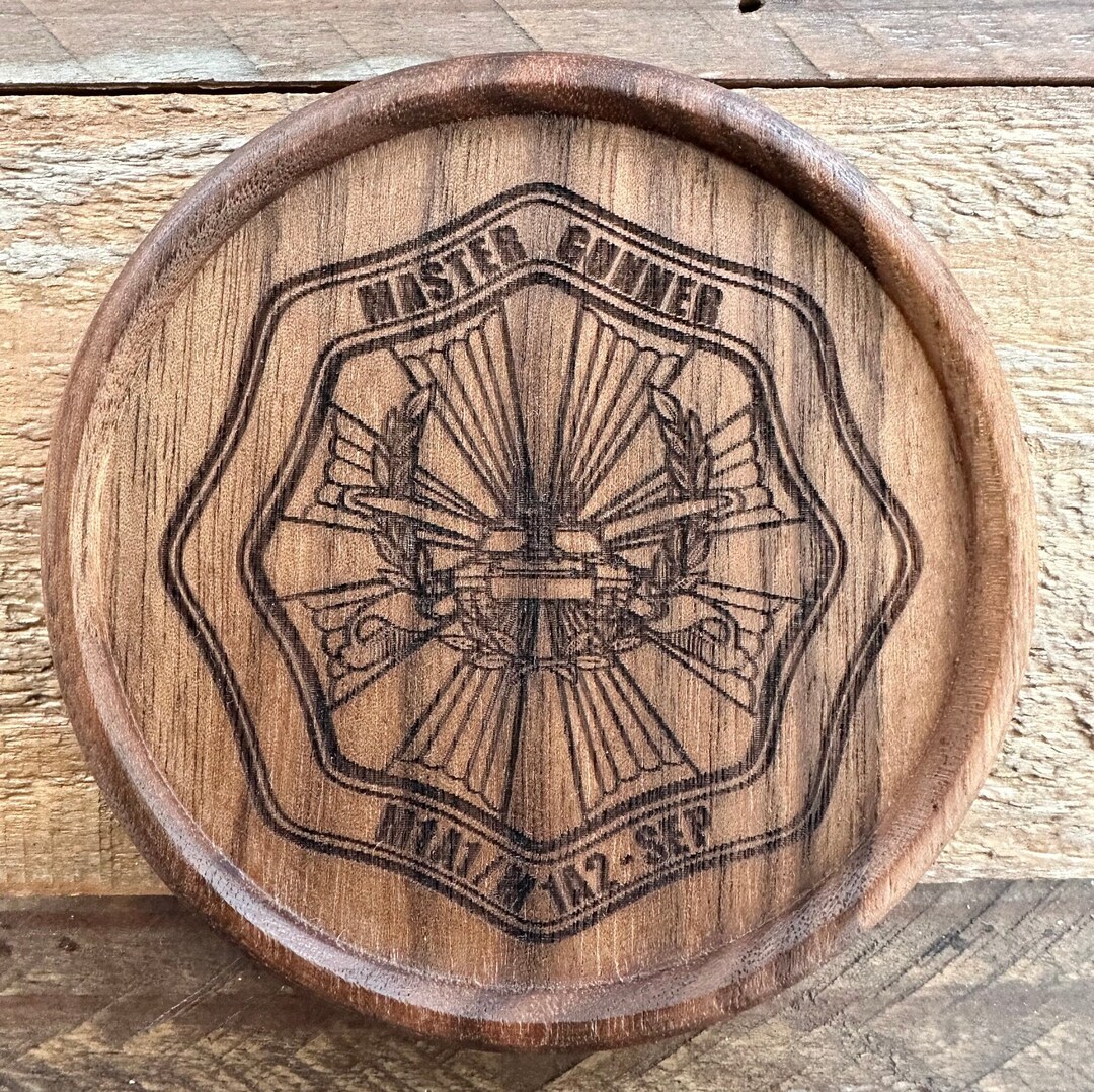 Abrams MG M1A1/M1A2-SEP Coaster walnut Abrams Master Gunner Present for ...