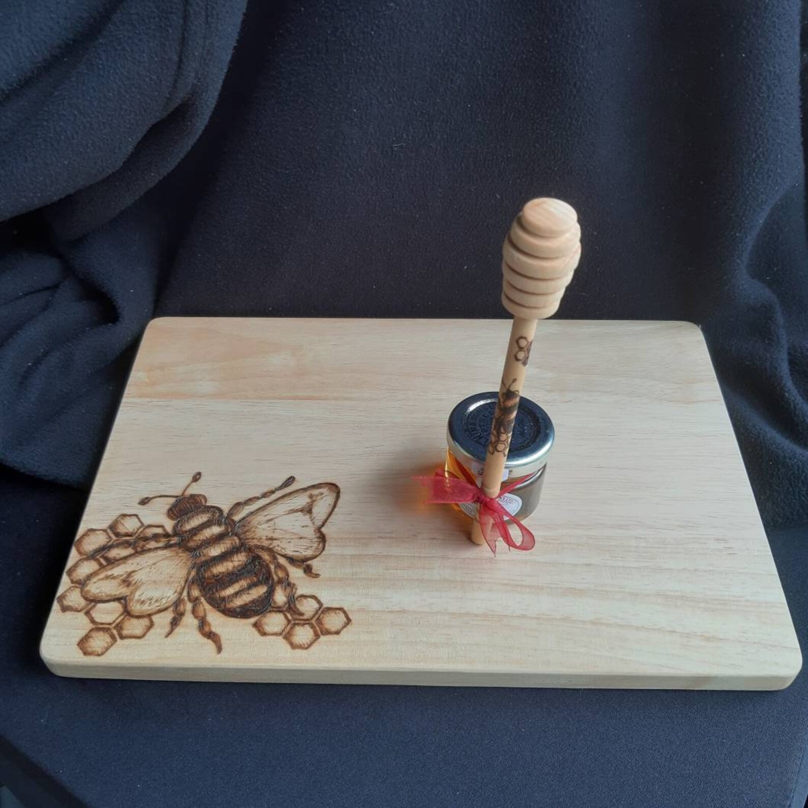 Bee design pyrography woodburned honey dipper with a FREE - Etsy Italia