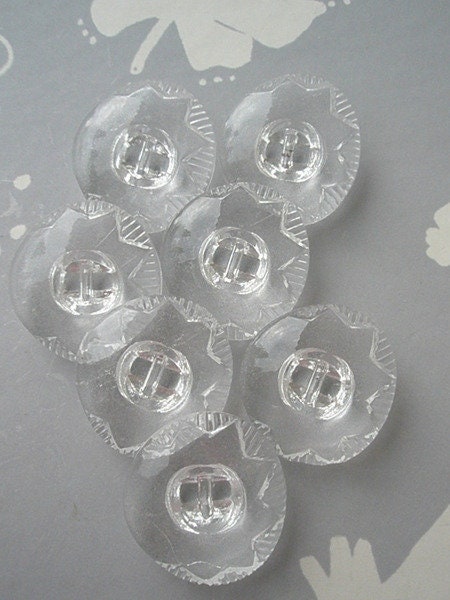 Botones de cristal no redondos antiguos cristalinos de aproximadamente ...