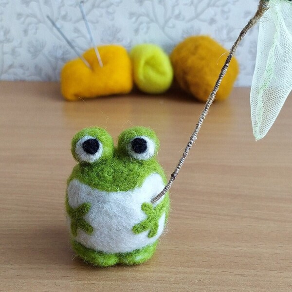 Felt Frog - Etsy