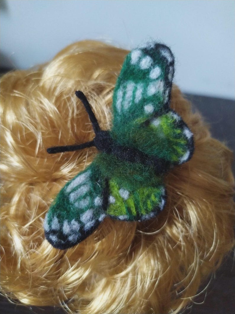 Green Butterfly Brooch, Felted Wool Butterfly Pin or Hair Clip: Insect ...