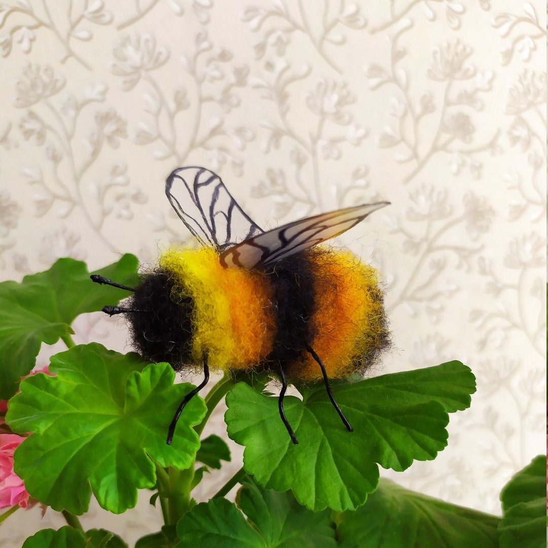 Felted Bee, Needle Felt Bee, Felted Animal, Florist Accessories ...