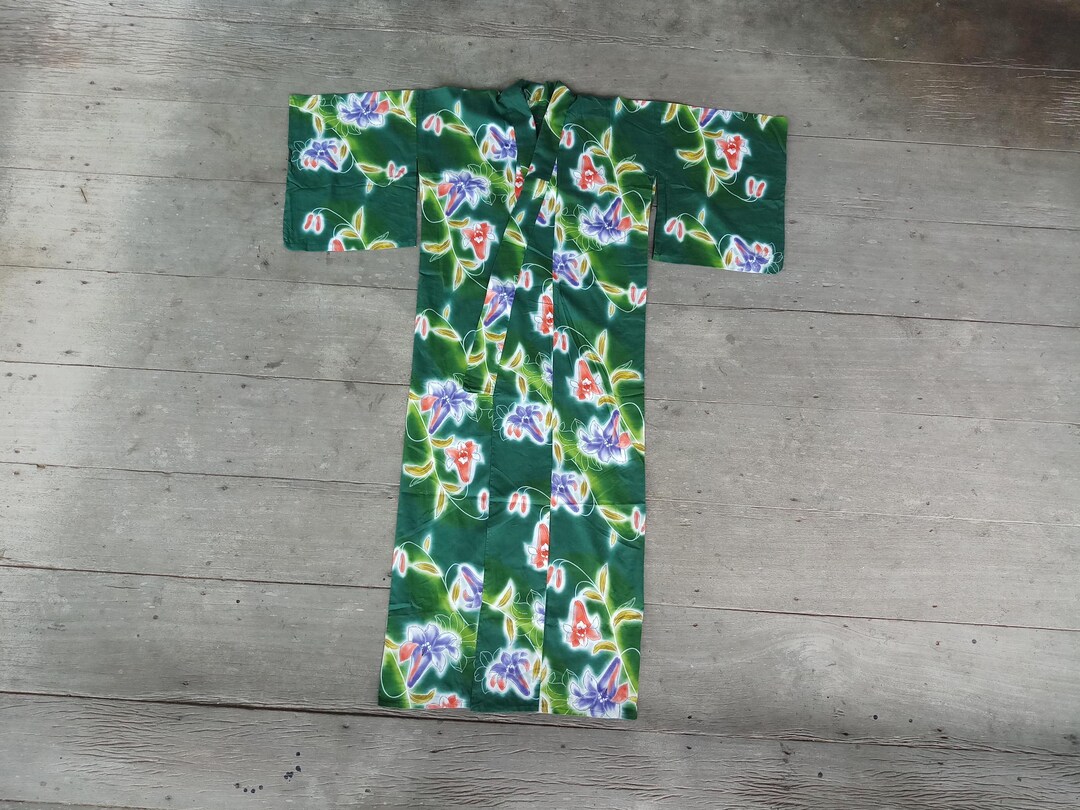 Beautiful , New Old Stock ,vintage Kimono Jacket ,hibiscus Yukata ...
