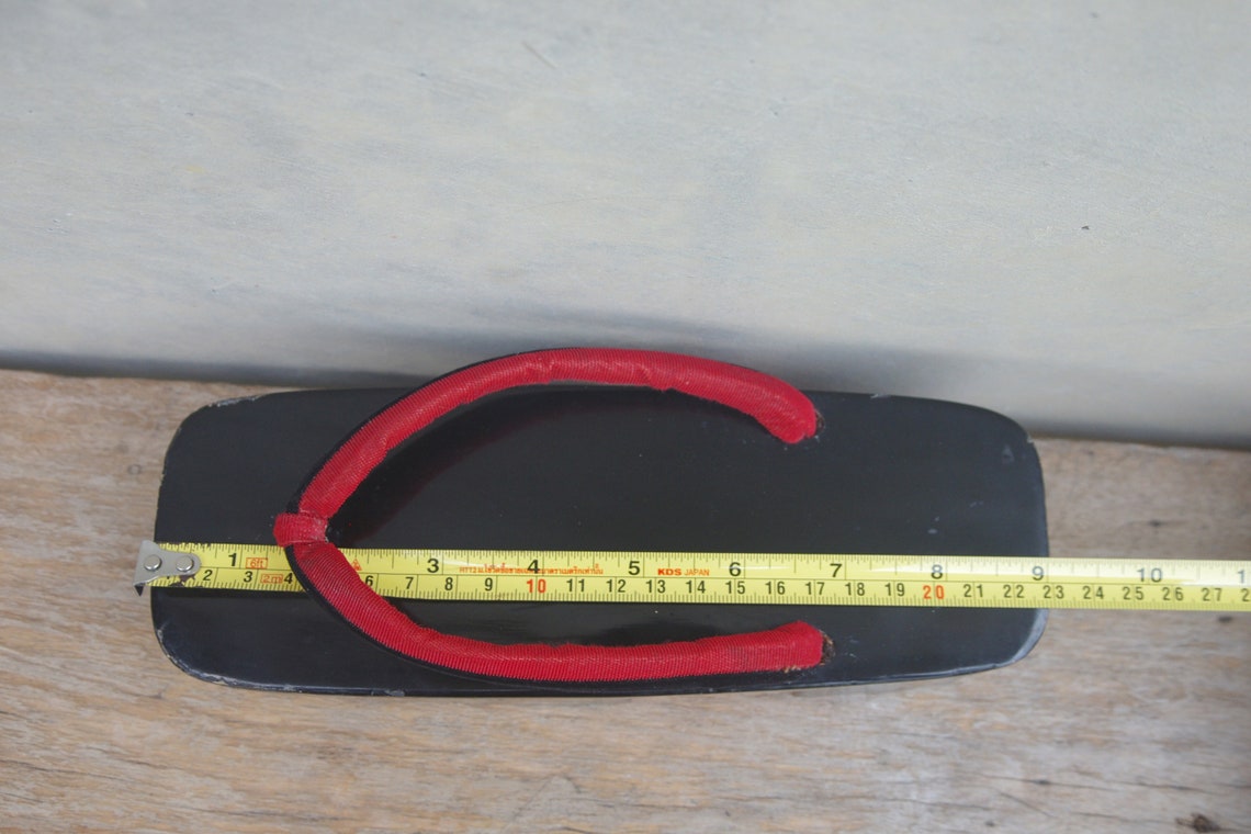 Vintage Shoes Japanese Okobo Kimono Shoes Susohiki Kimono red - Etsy