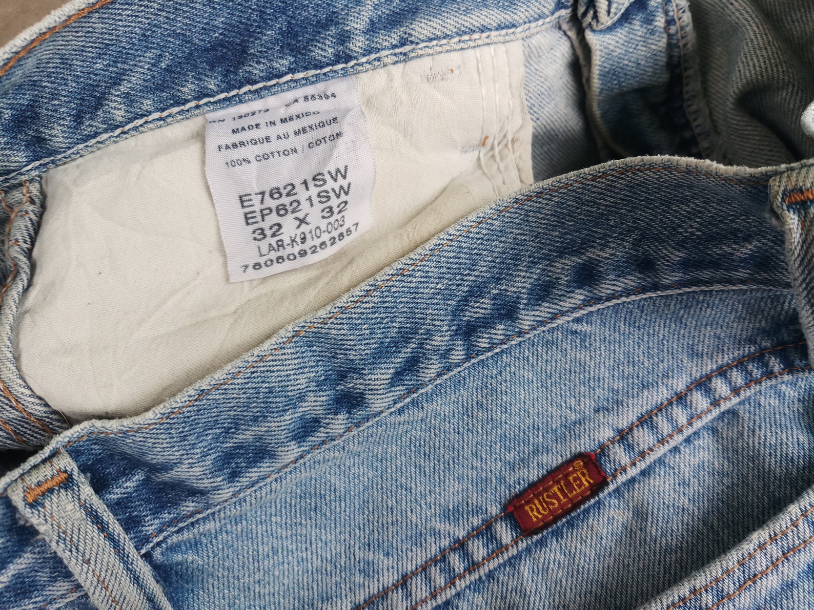 Distressed ,vintage Rustler W32 L32,blue Jeans,ripped ,workwear,cool ...