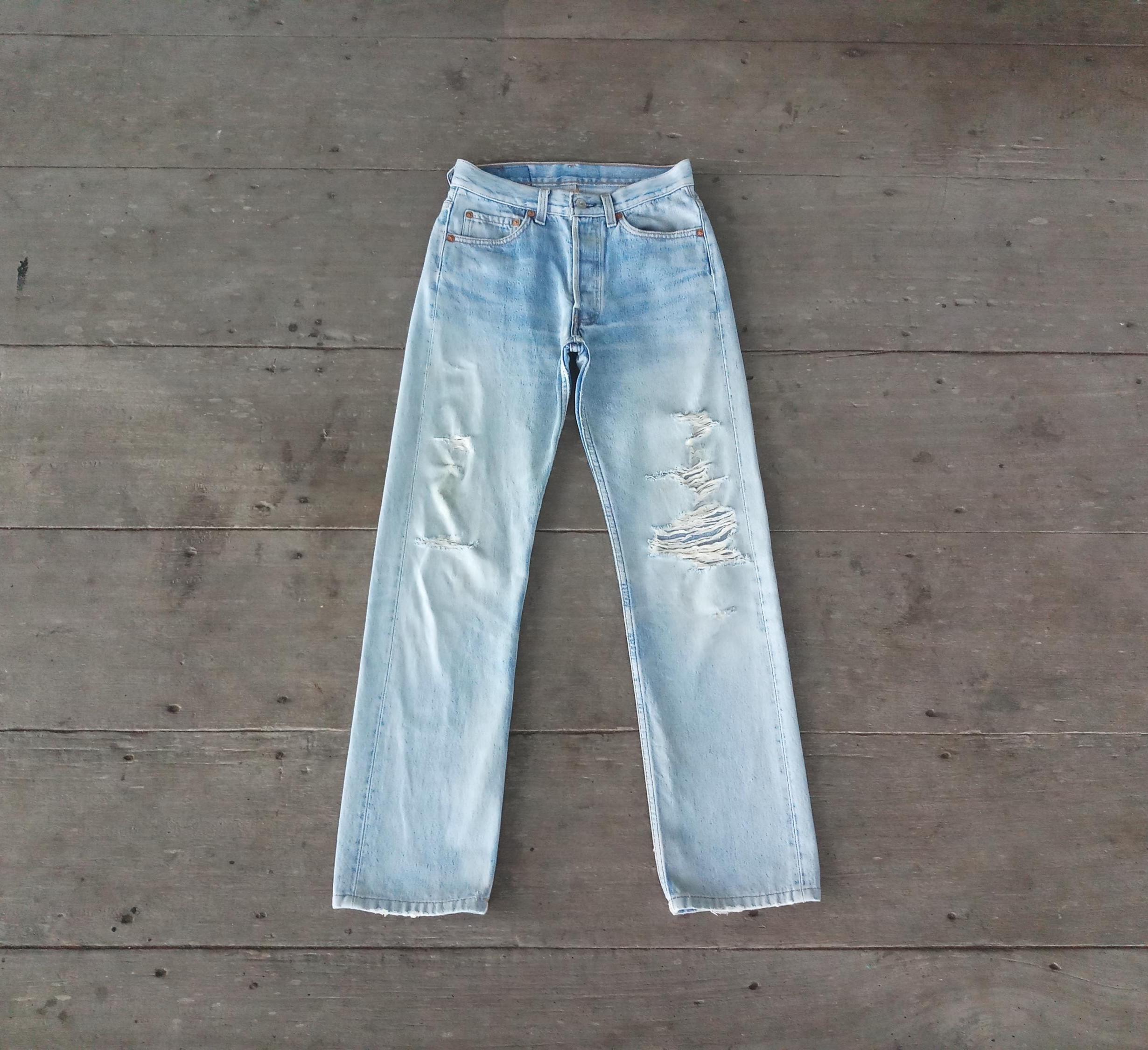 Levis 501 W28 - Etsy Levis 501 W28 - Etsy