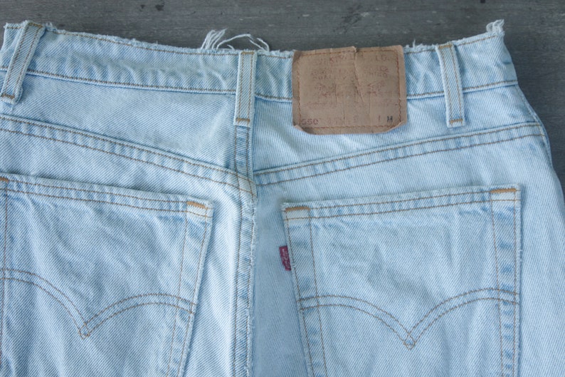 Beuatiful ,vintage 90s Levis 550 W29 W30 L30 ,levis for Women, High Waits, Levis Light Wash ...