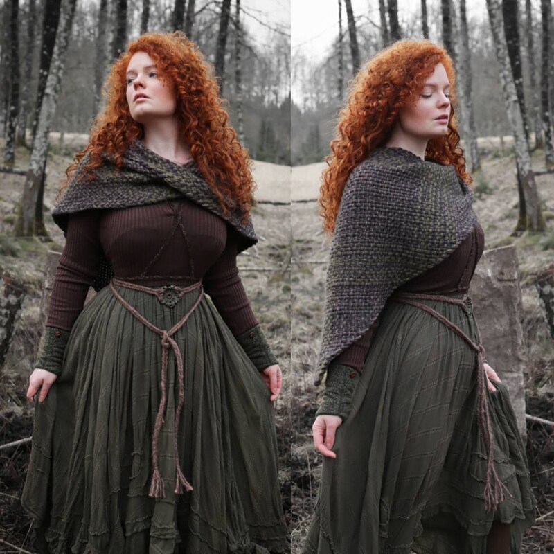 Green Capelet - Etsy