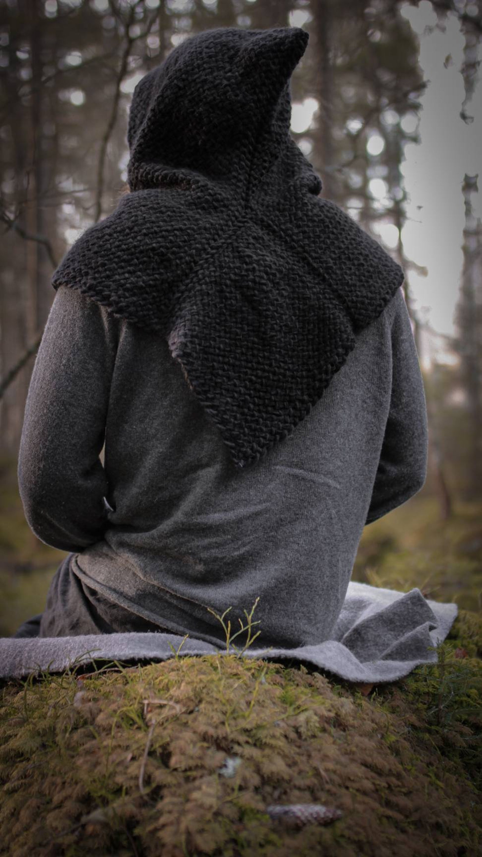 Big Handwoven Skjoldehamn Inspired Hood in Black Wool - Etsy Sweden