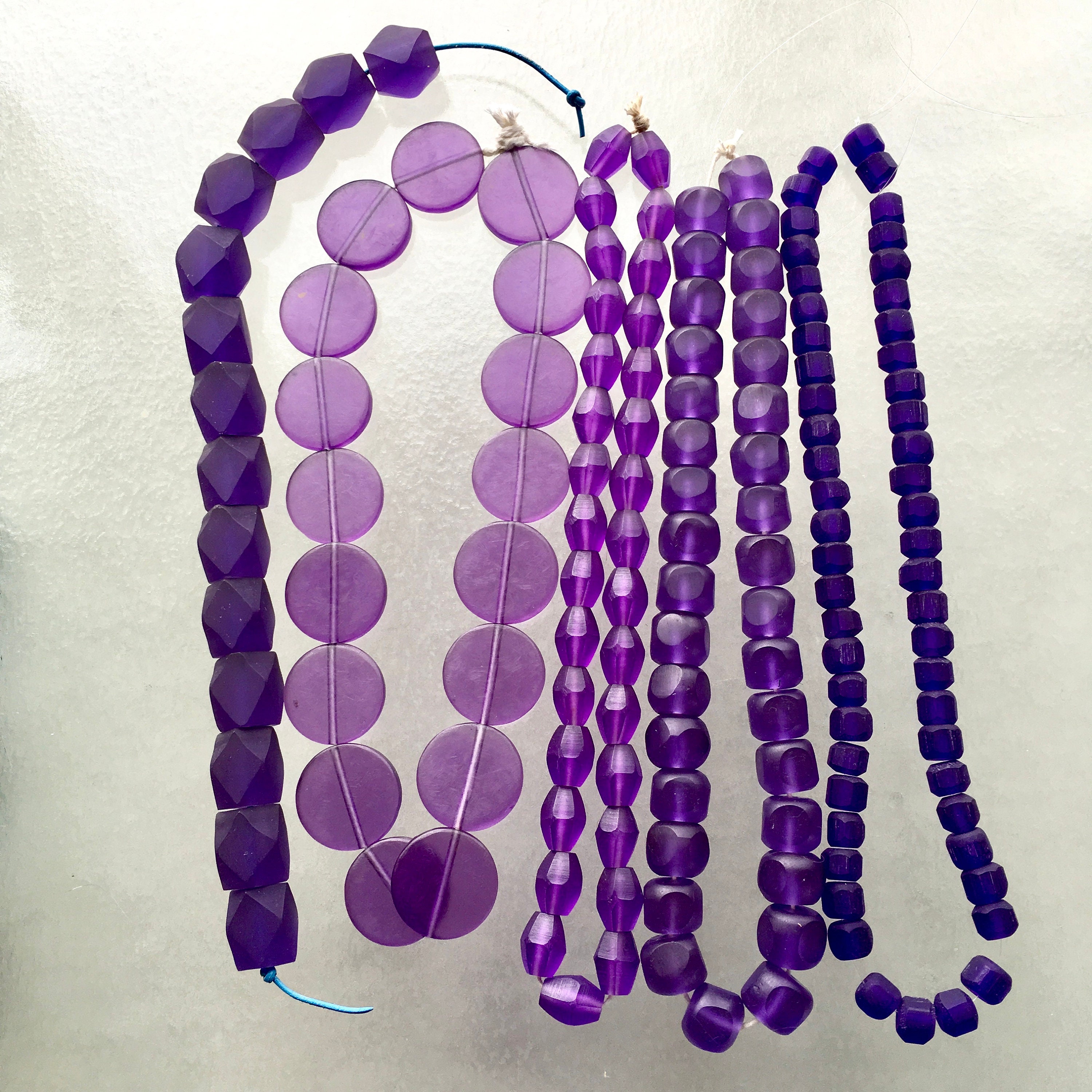 Lila Resin Perlen Fair Trade Sale Preis Durchscheinende Perlen - Etsy.de