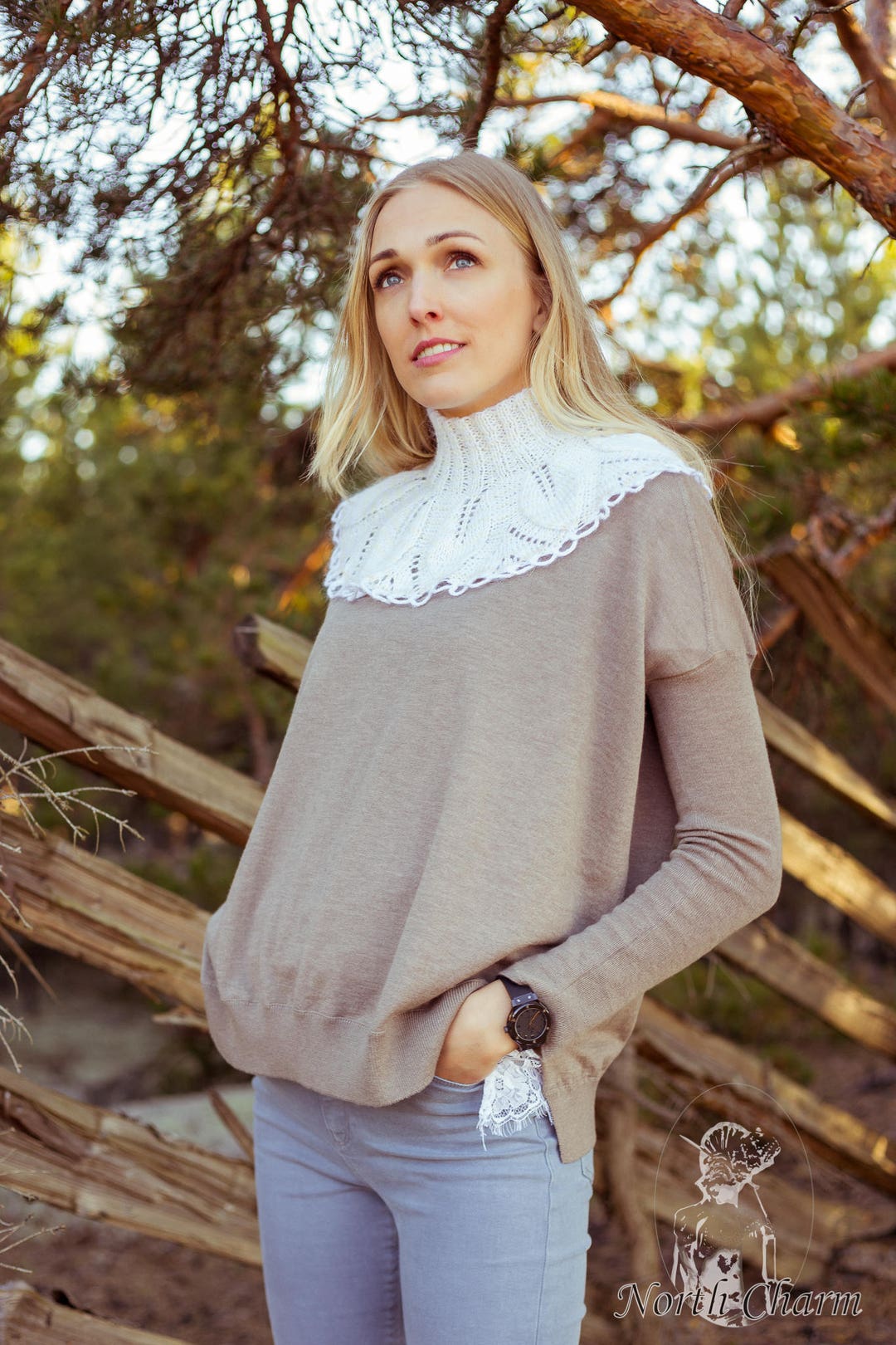 KNITTING PATTERN: White Knitted Woollen Collar / Knitted Scarf / Winter ...