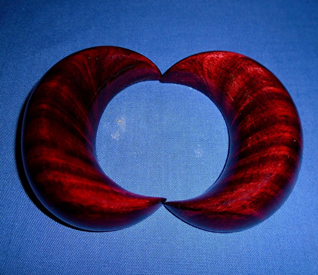 Jiaobei (MOON BLOCKS) Handmade & Stained Red, Crescent Moon Shape ...