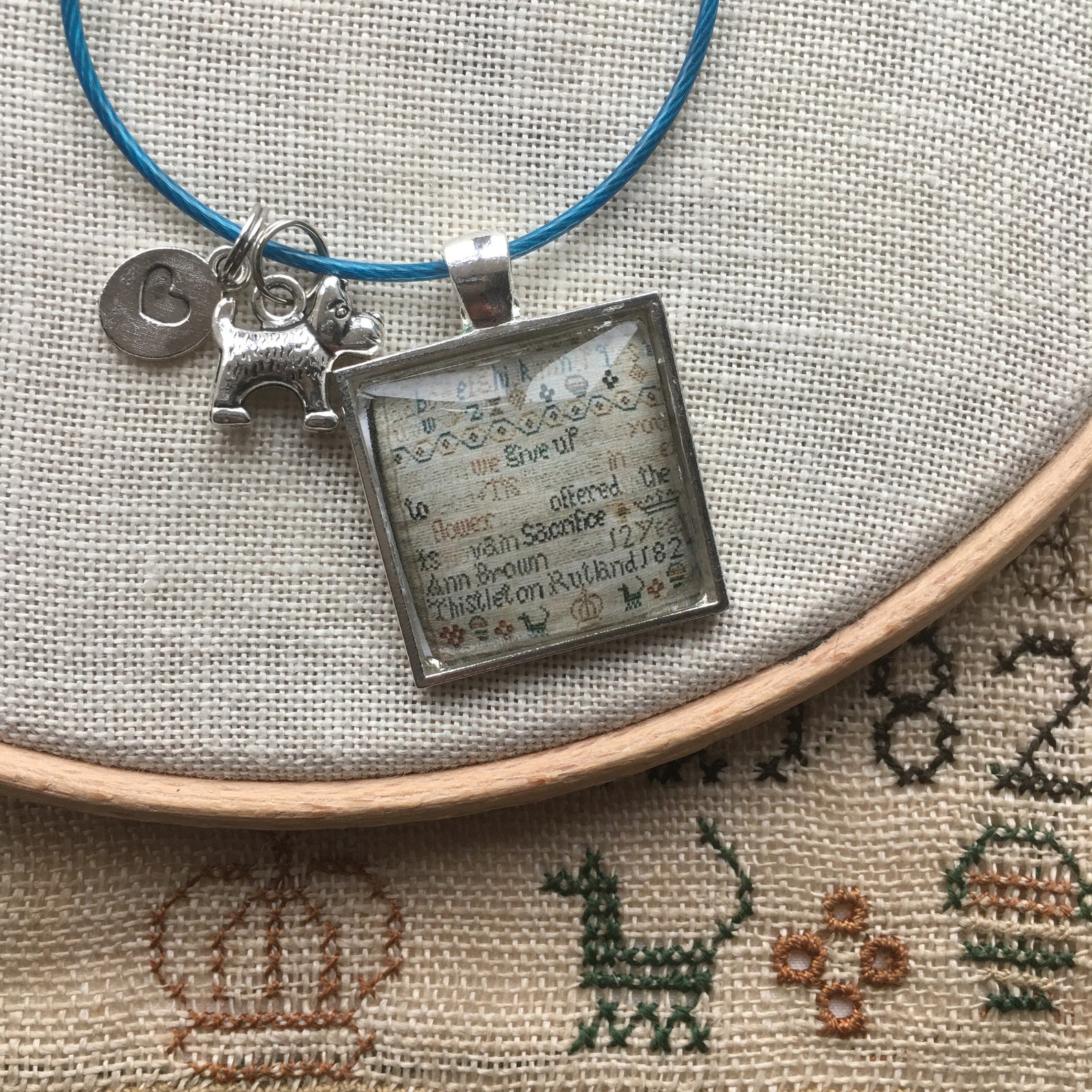 Ann Brown 1824 Thread Keep - Etsy UK