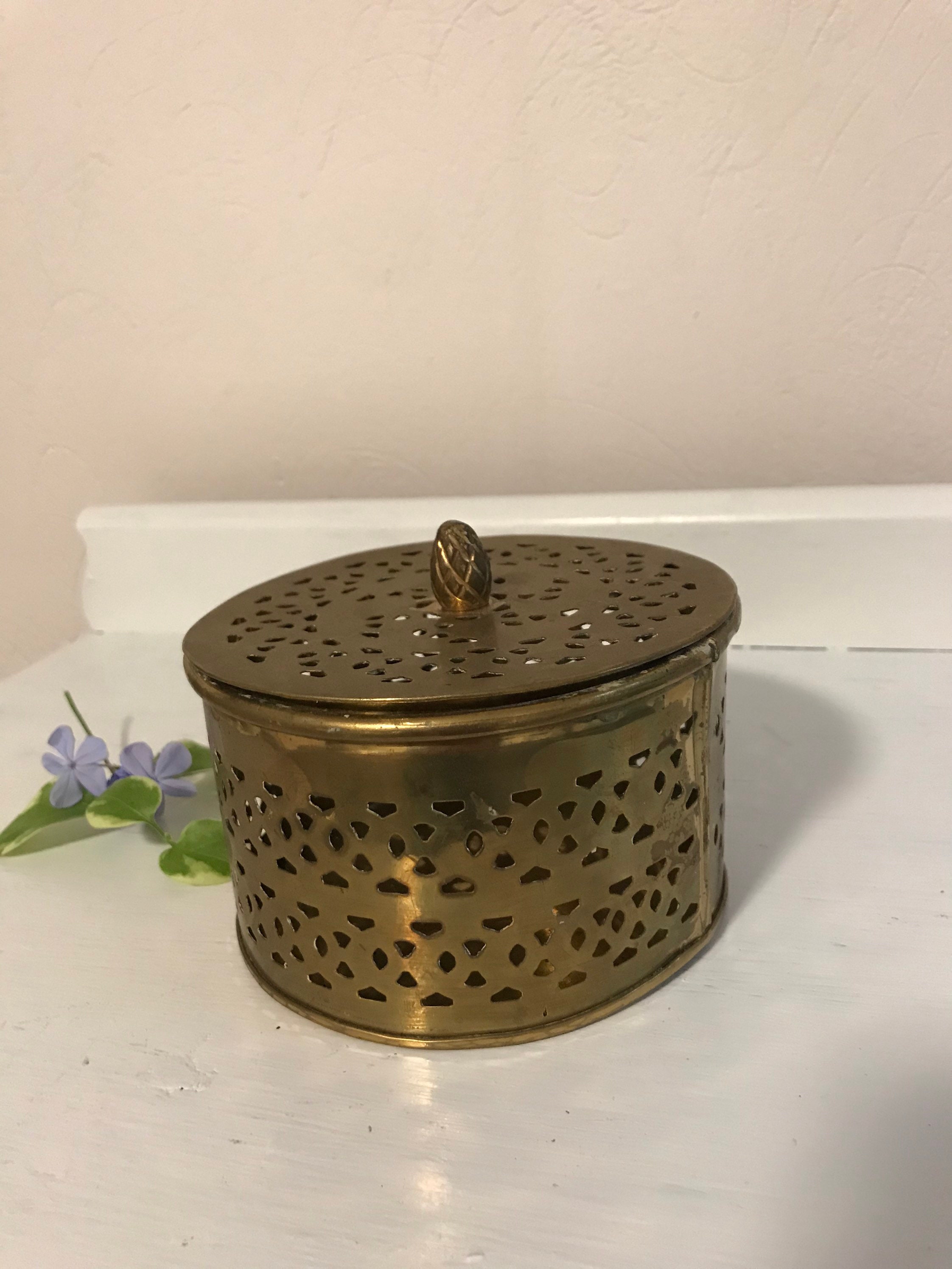 Beautiful Vintage Brass Container - Etsy Italia