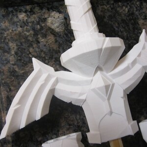 Rusty Master Sword Replica Kit/ Epic Display Piece / Cosplay Prop ...