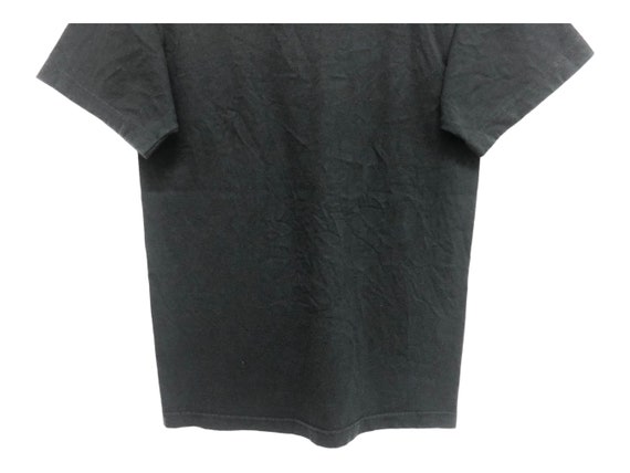Vintage Designmuseum Minimalist Font Logo Tee Gem
