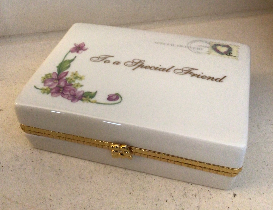 Ardleigh Elliott Heirloom Collection Porcelain Music Box to A Special ...