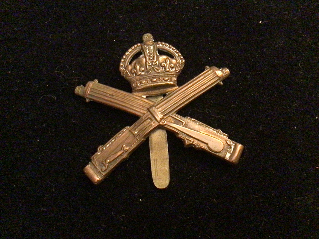 WWI Machine Gun Corp Cap Badge - Etsy
