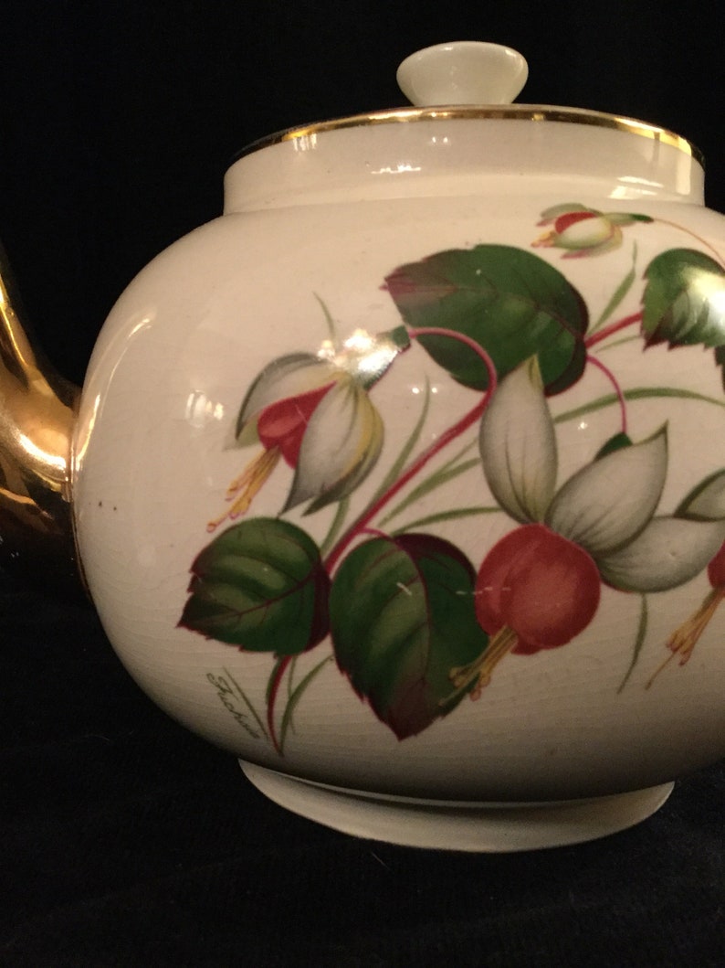 Vintage Heatmaster Floral Fuchsia Teapot Made in England - Etsy Canada
