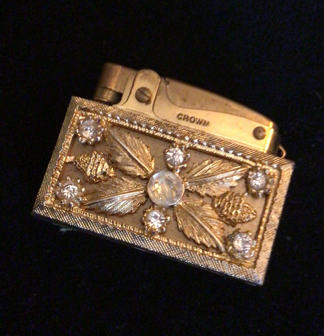 Crown Lighter Japan Gold Tone and Rhinestone Leaf and Acorn Design - Etsy