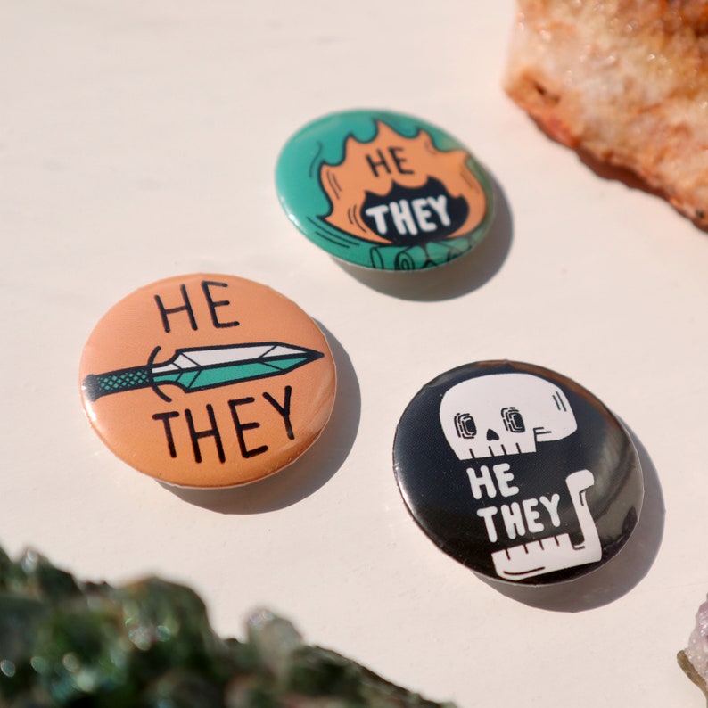 Handmade Customisable Pronoun Badges Pack of 3 | Etsy