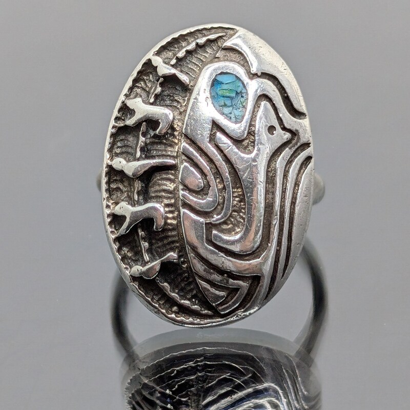 Storyteller Ring - Etsy