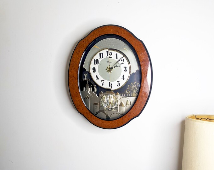 Large Vintage Small World Rhythm 4MH752 Time Tracker Motion Animated ...