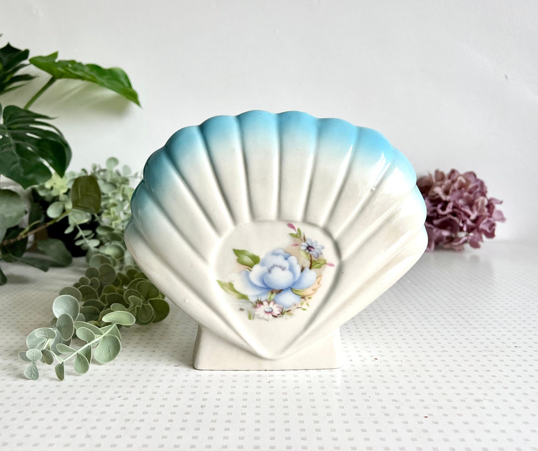 Vintage Kitsch Clam Shell Vase or Ornament With Floral Pattern From the ...