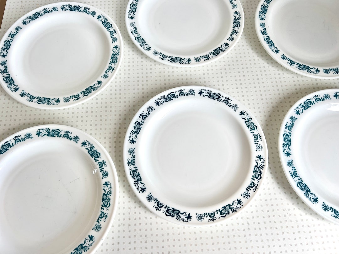 Set of 6 Vintage Pyrex Corning Old Town Blue Plates From the - Etsy