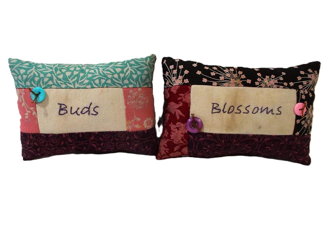 Homespun Mini Pillows Set – Tea-dyed Floral Decor - Etsy