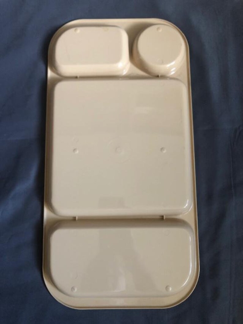 2 Vintage Divided Trays Cafeteria Style Picnic in Cream Tan 8 - Etsy