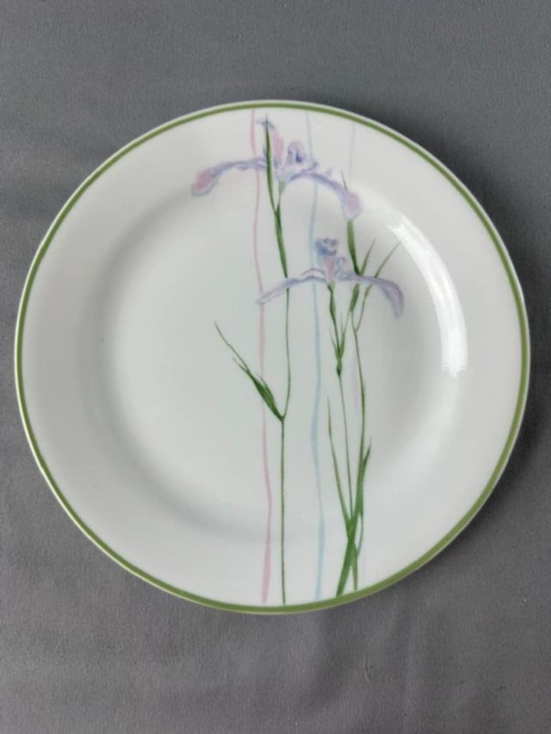 Vintage Corelle Livingware by Corning Bread Plate Purple Lilly 7 1/4 ...