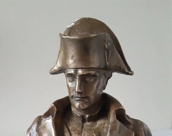 Napoleon Stand - Etsy