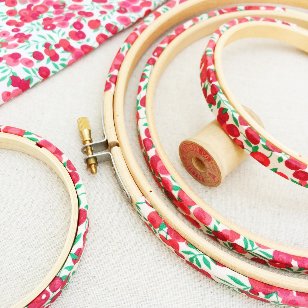 Large - Liberty Tana Lawn Fabric Embroidery Hoop, Wiltshire Berry Print ...