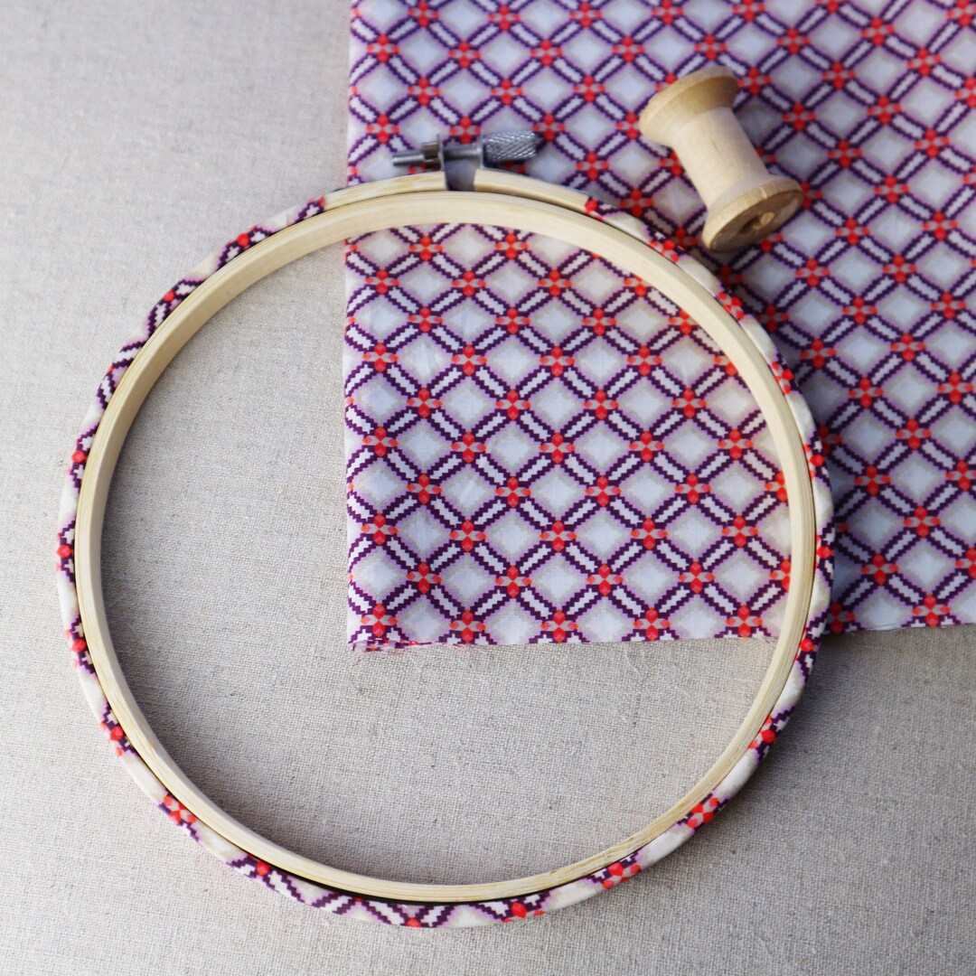 Small Liberty of London Fabric Covered Embroidery Hoop. Coloured ...