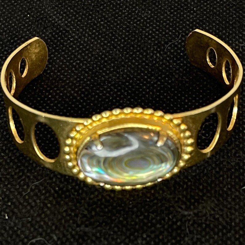 Vtg Abalone Gold Cuff Bracelet Cut Out Open Work Bangle Resin Circle ...